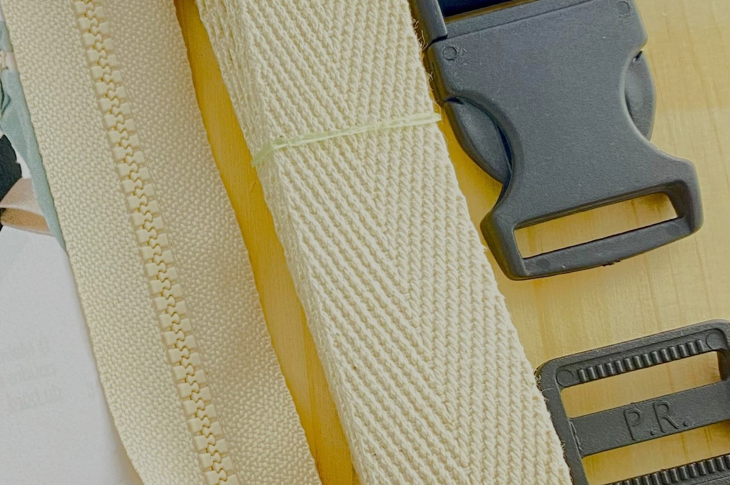 Set mercerie + patron – COM 1 IDEE